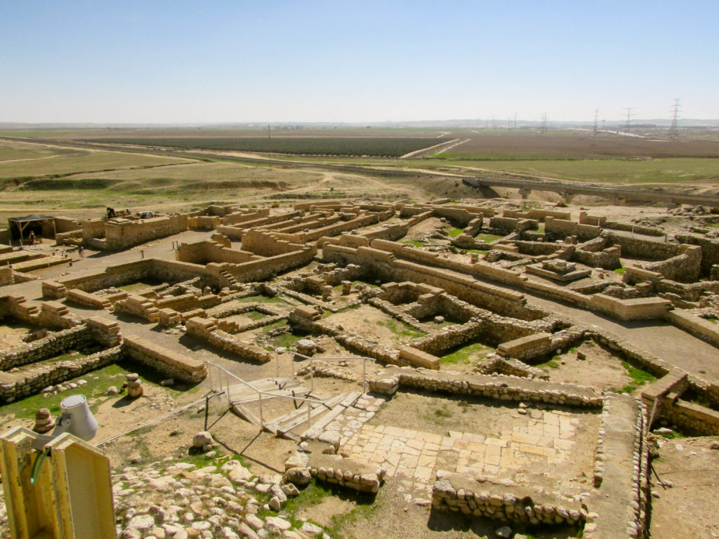 Tel Be’er Sheva, City of the Patriarchs - Biblical Archaeology Society