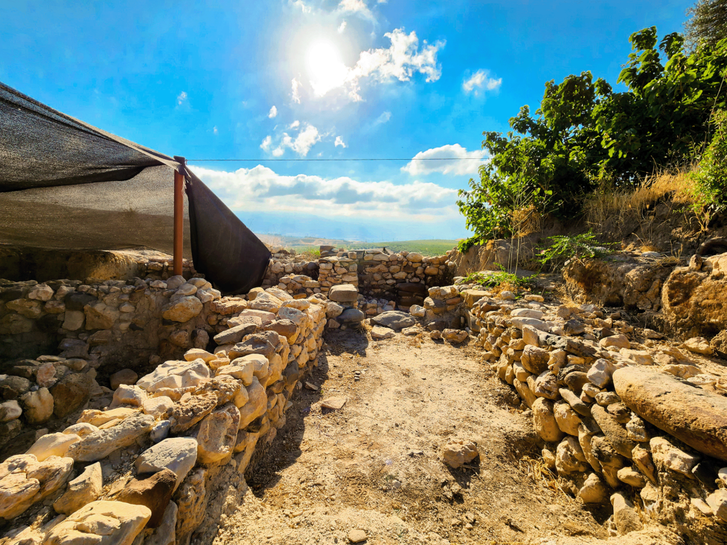 A Day in the Life at Abel Beth Maacah - Biblical Archaeology Society