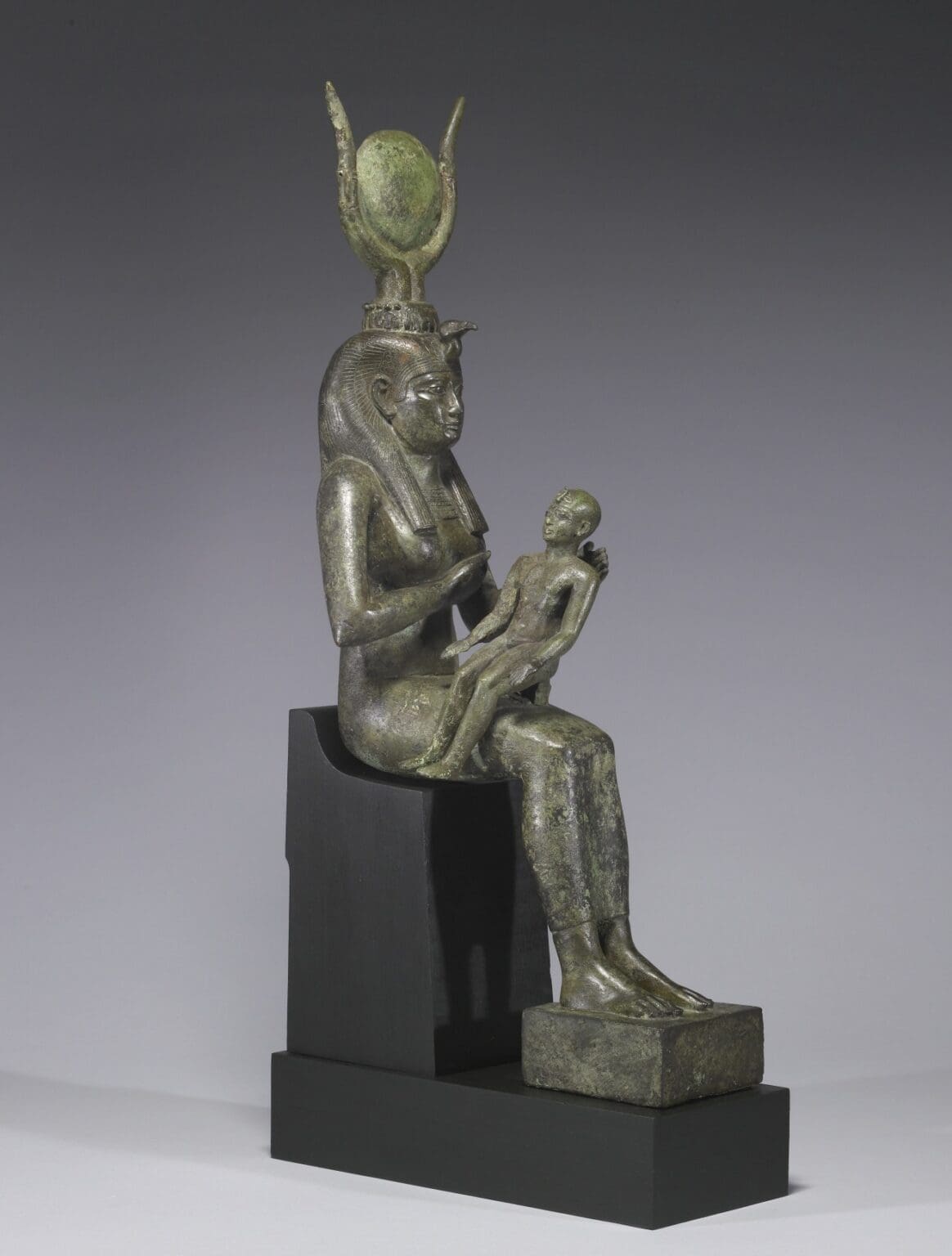 Moses as Pharaoh's Equal—Horns and All - Biblical Archaeology Society