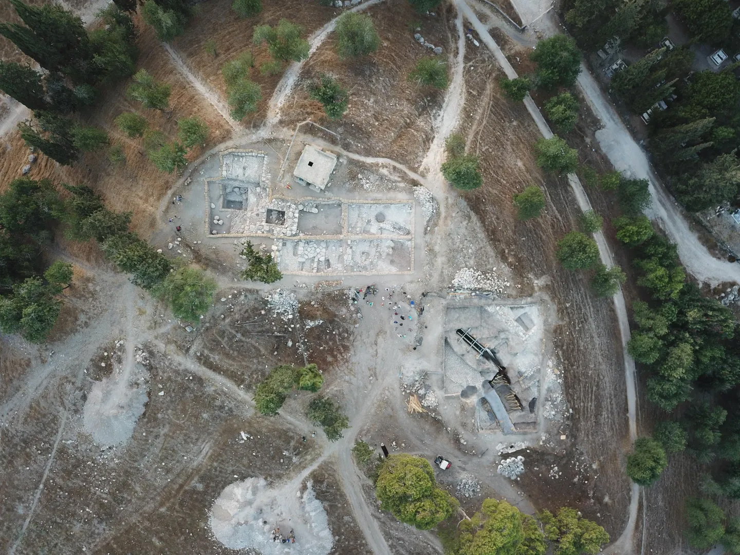 Megastructure Uncovered at Tel Shimron - Biblical Archaeology Society