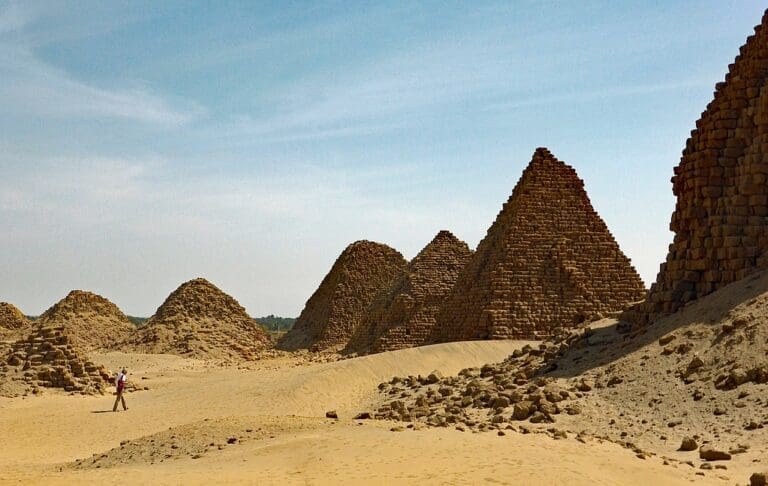 King Taharqa of the Kingdom of Cush - Biblical Archaeology Society